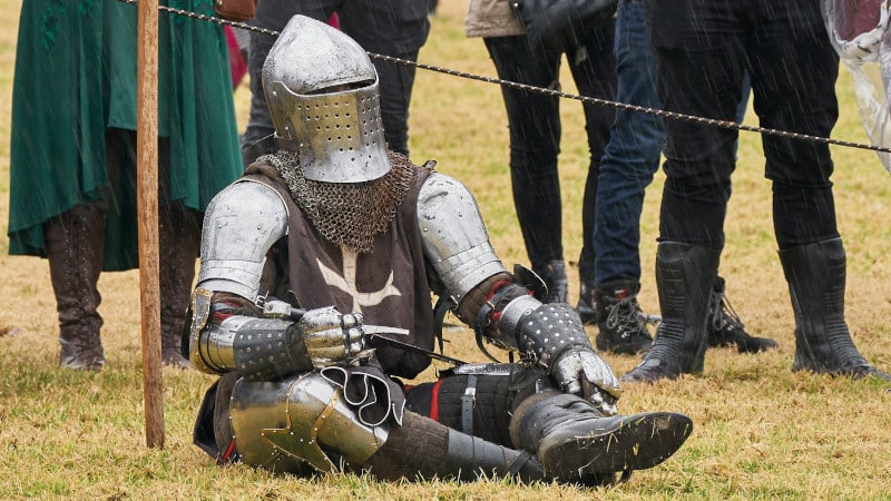 Esprit woke cherche folklore : renverser la Table ronde - L'Incorrect